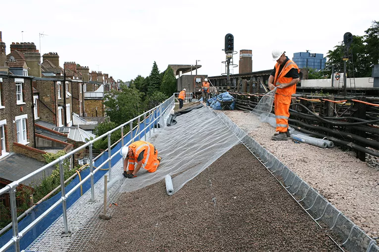 STABILITY FOR THE LONDON RAIL EMBANKMENT | Leca UK